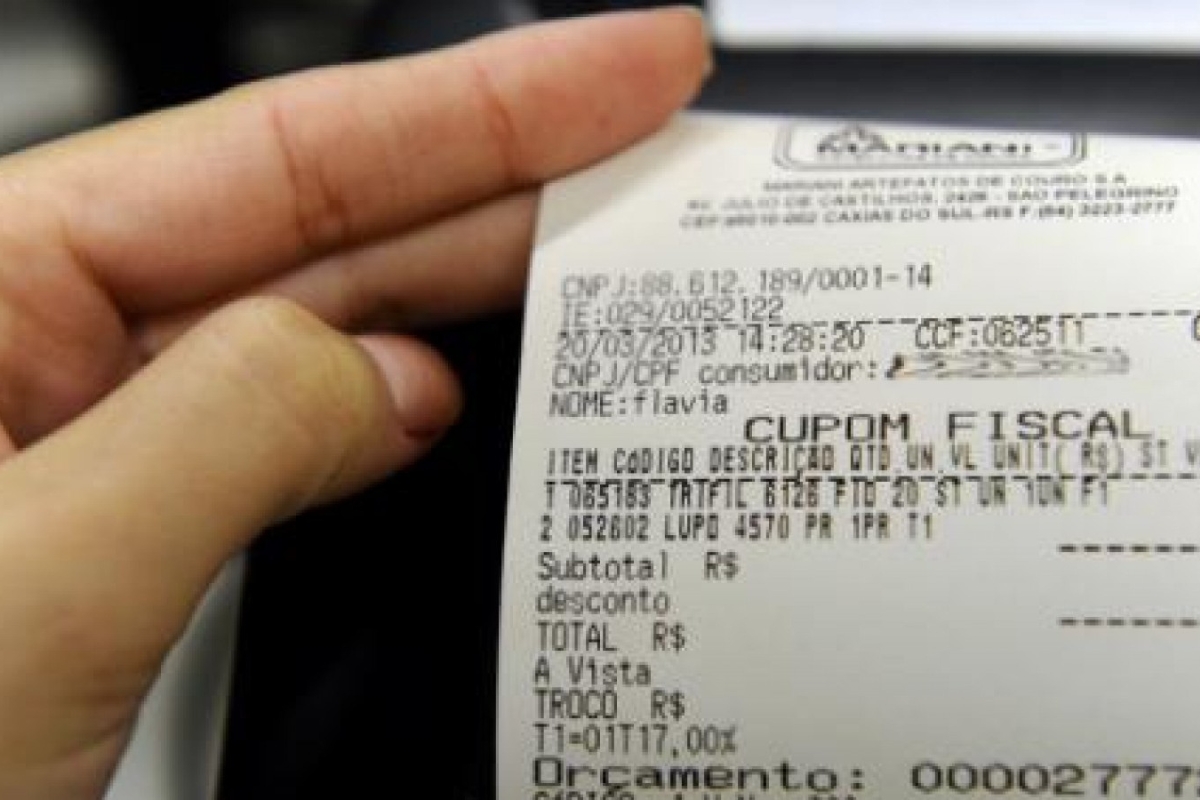 Vantagens e Desvantagens de colocar CPF na nota